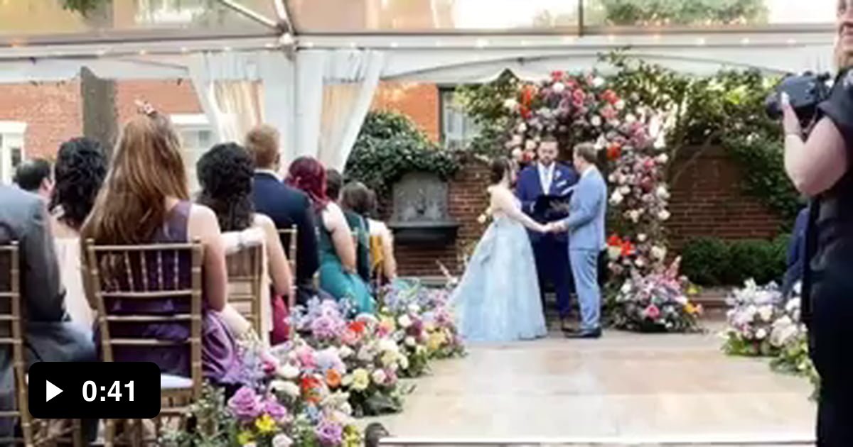 Unexpected guests - 9GAG