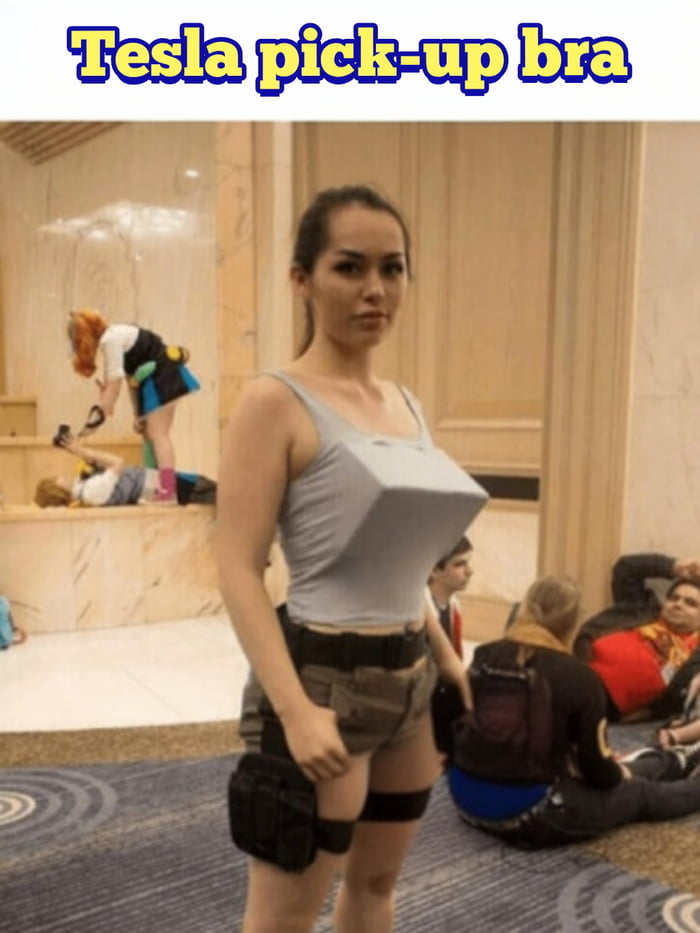 Chest a minute....... - 9GAG