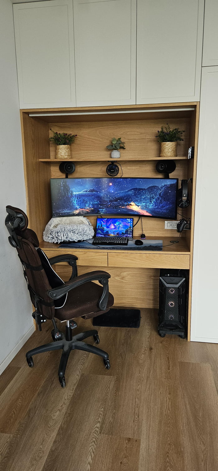 Updated setup - 9GAG