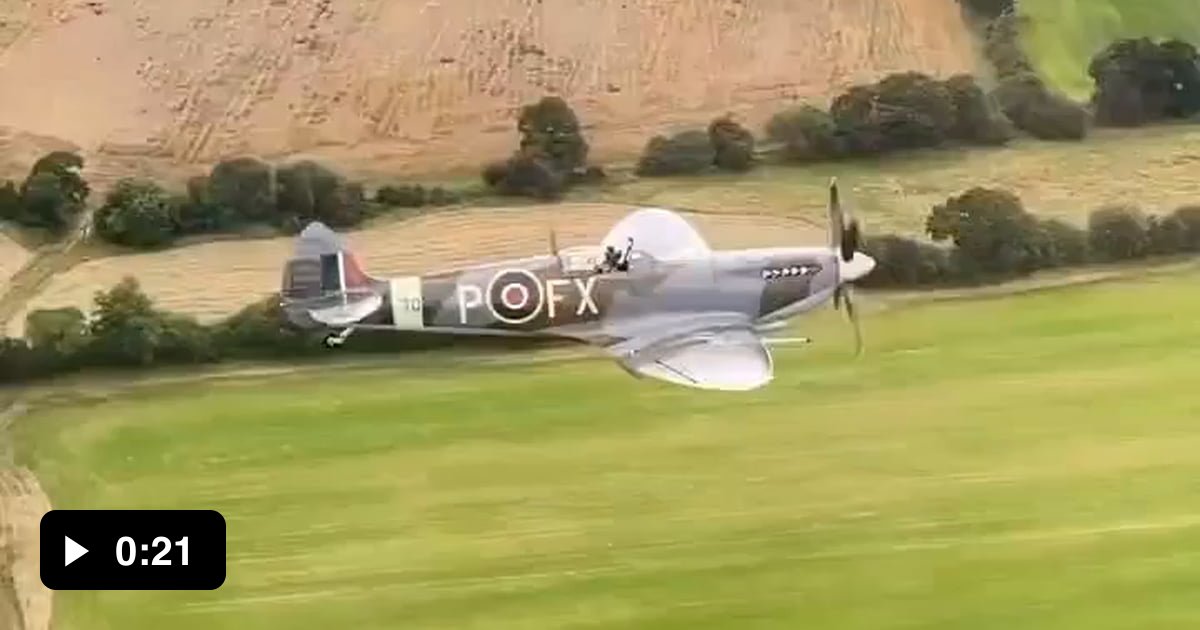 Spitfire in the skies - 9GAG