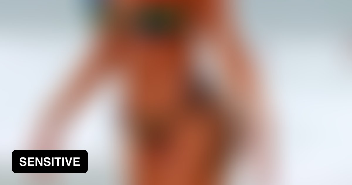 Thalita Zampirolli, trans model - 9GAG