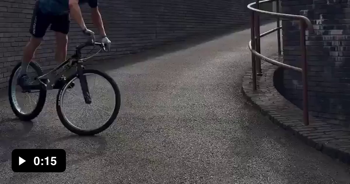 This is what they call Peak Skill 🤯 - 9GAG