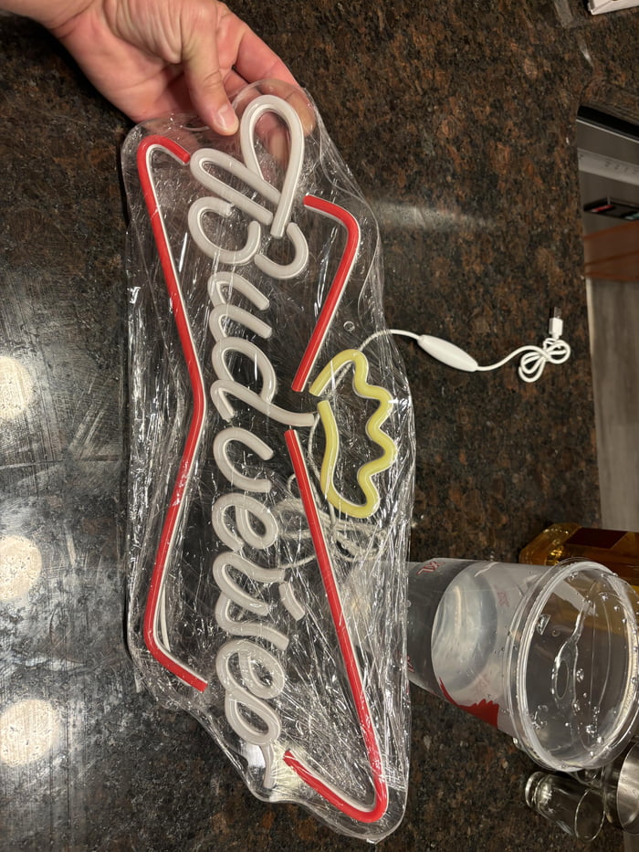 Bought a Budweiser bar light on temu. Dont buy things on Temu. - 9GAG