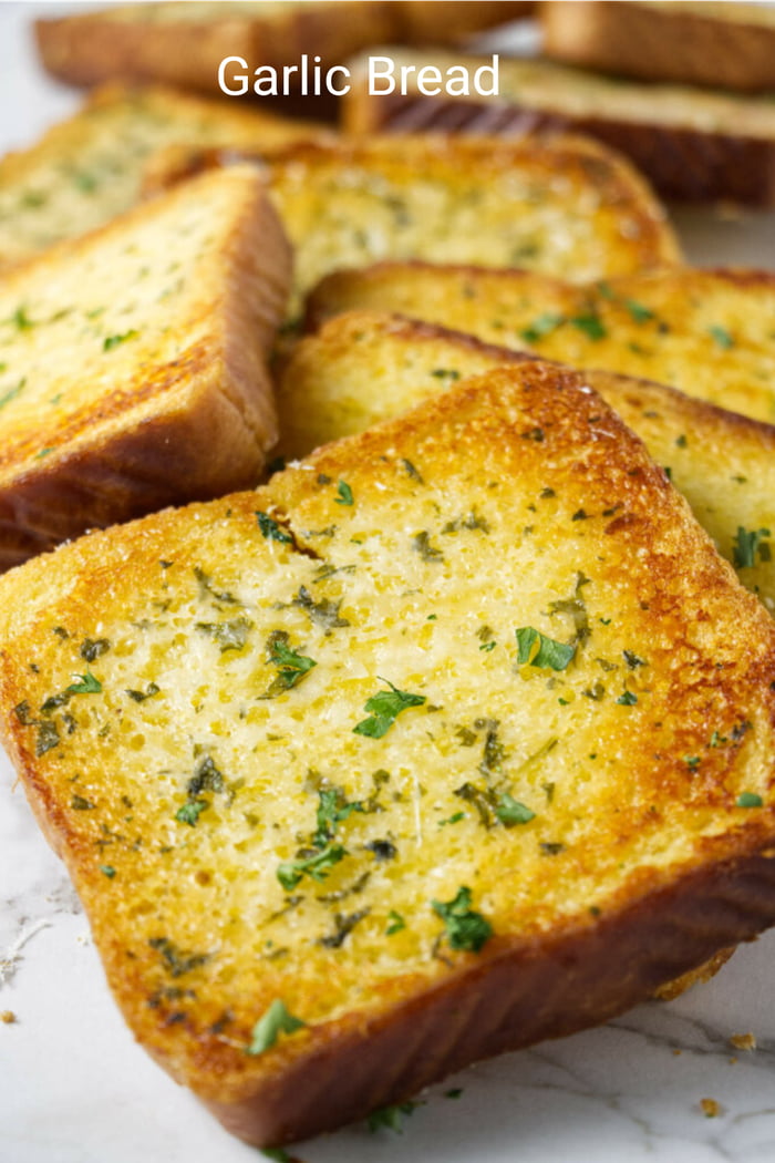 Garlic Bread - 9GAG