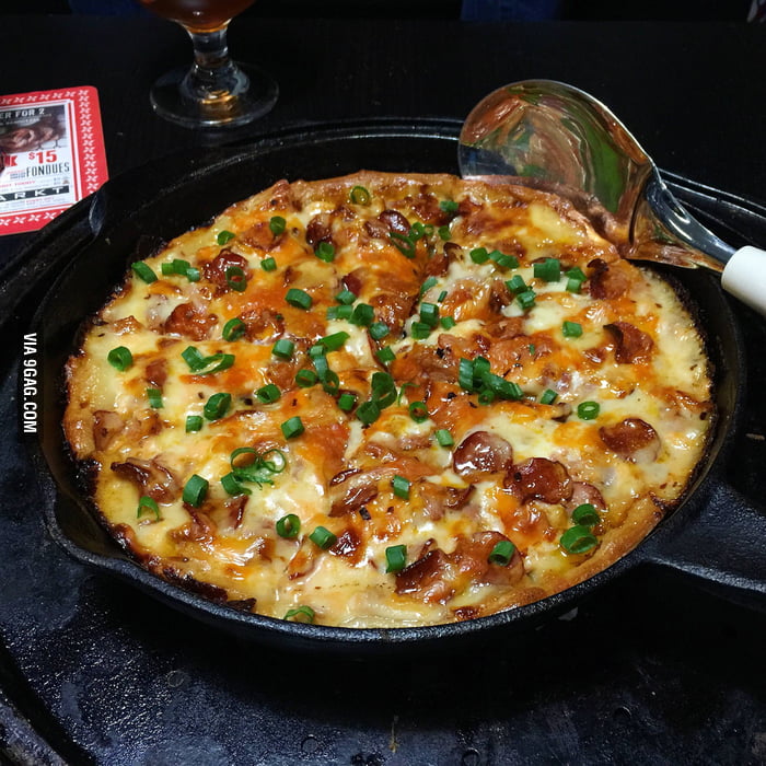 Bacon Chorizo Deep Dish Pizza - 9GAG