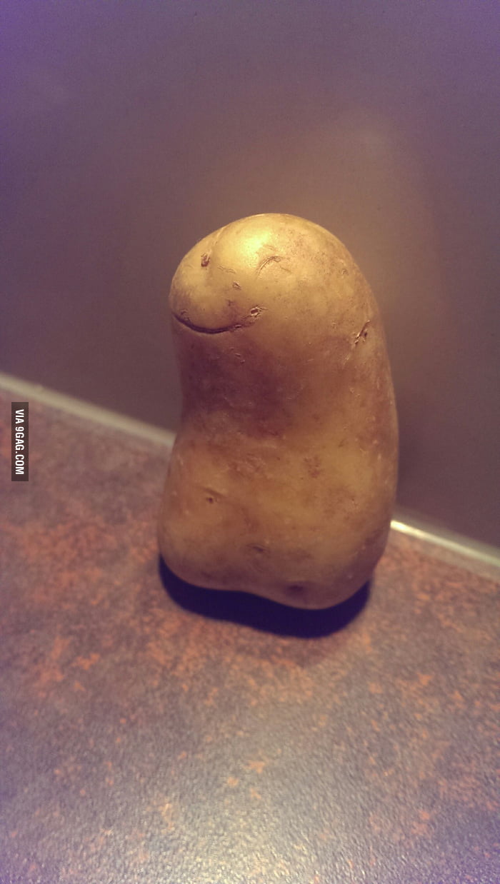 A smiling potato always make your day - 9GAG