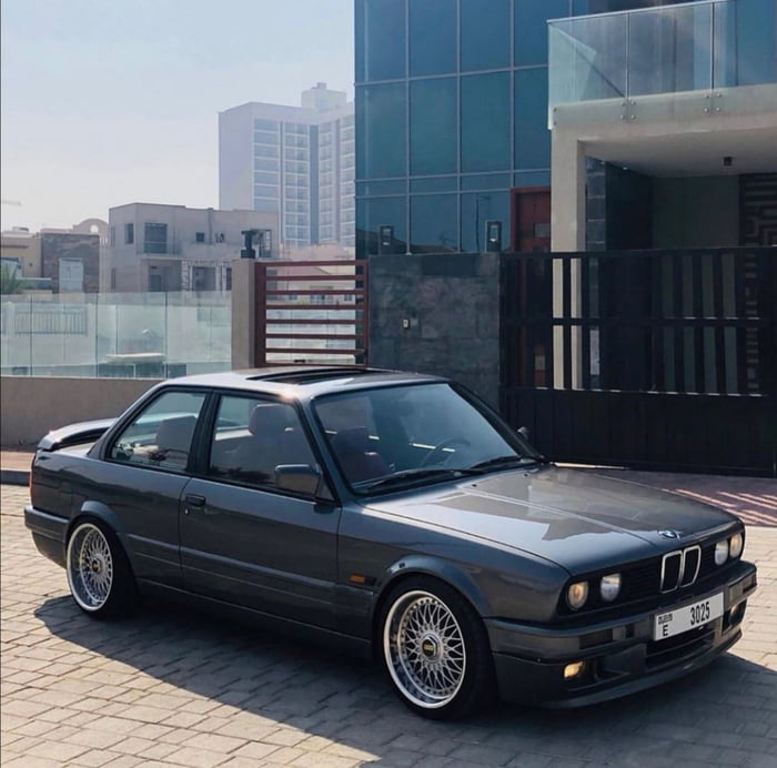 BMW E30 M3 (Post #5) - 9GAG