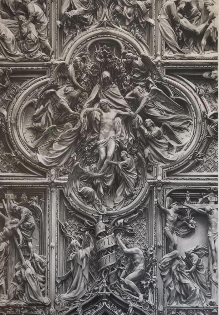 Pencil graphite art work by Jesus Moron - 9GAG