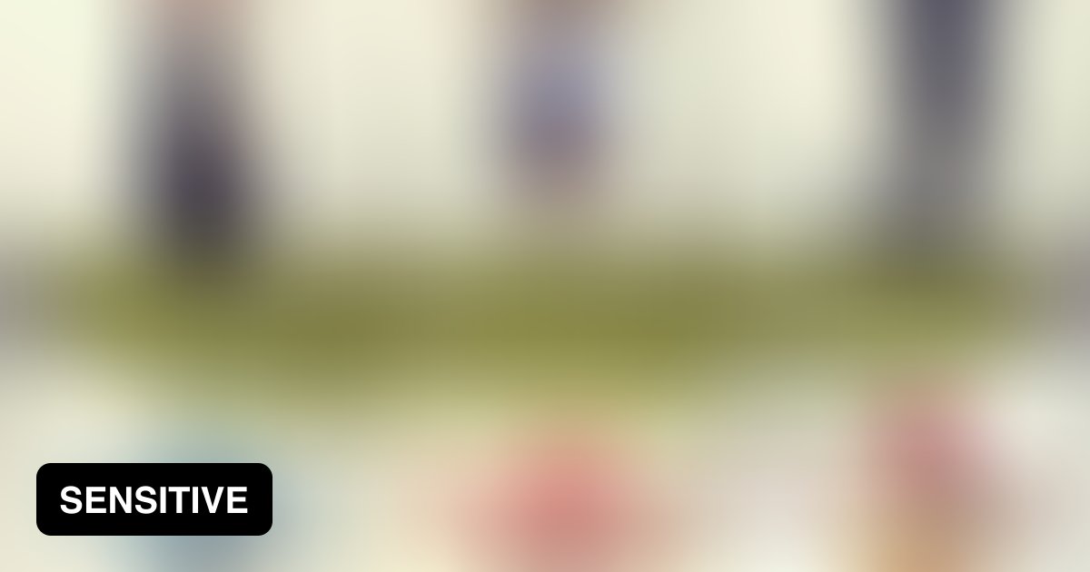 There’s someone missing… - 9GAG