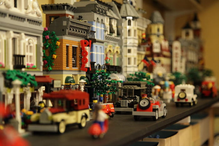 Modular single street set-up - 9GAG