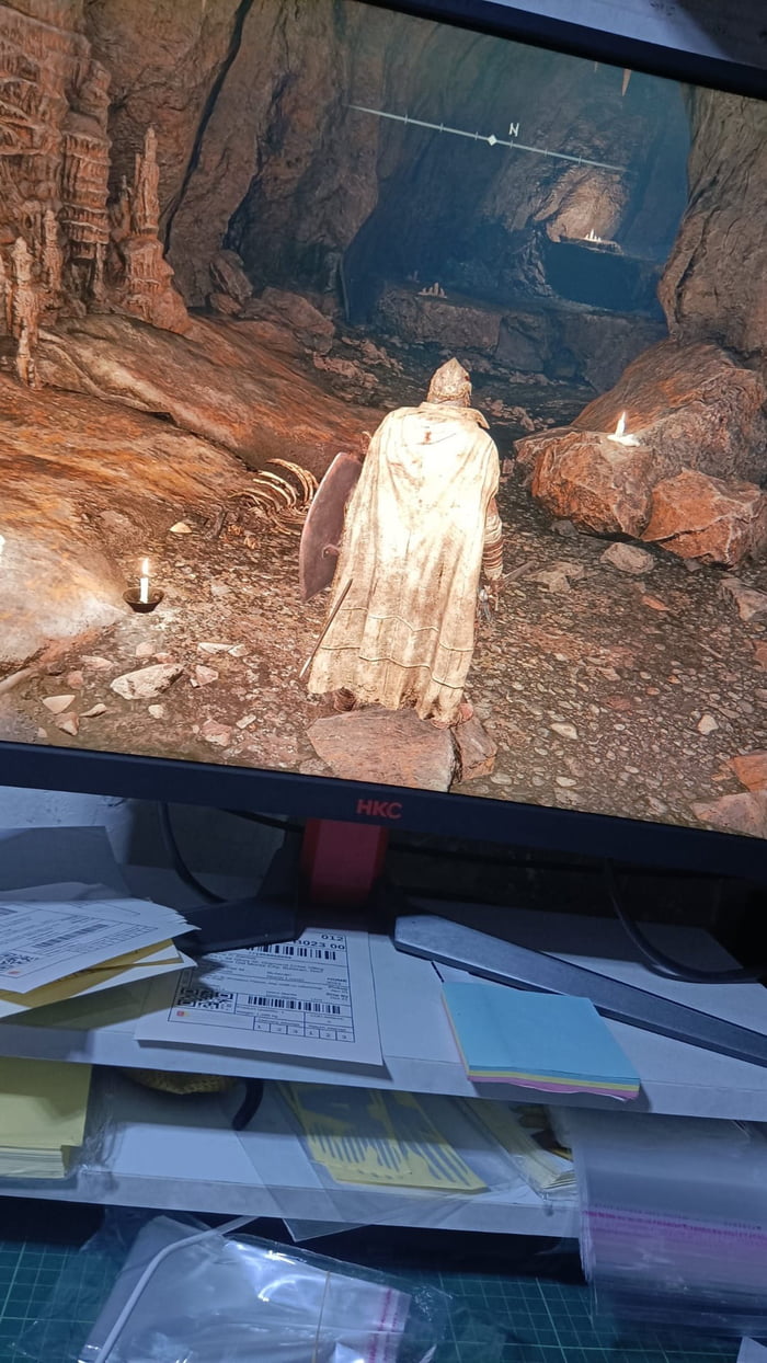 Started playing Elden Ring, I'm 33... god my reflexes is shitt af. - 9GAG