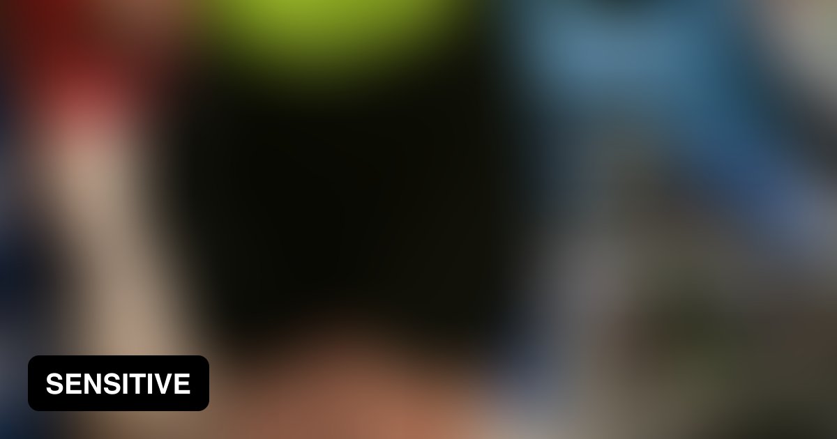 Beers and boobs, great combination! - 9GAG