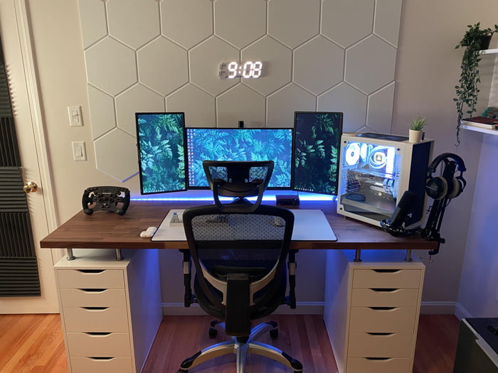 White themed cozy setup. - 9GAG