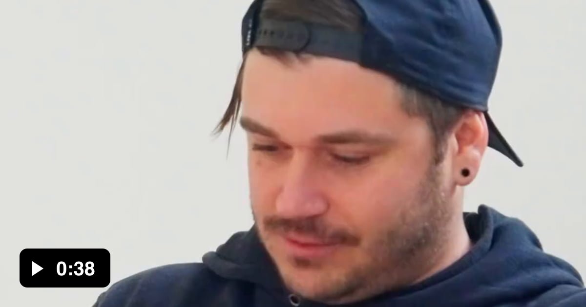 Friendly fire - 9GAG