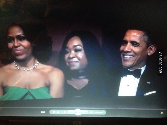 Did anyone else notice Obama and his wife watching the opening performance in pitch perfect 2 ...