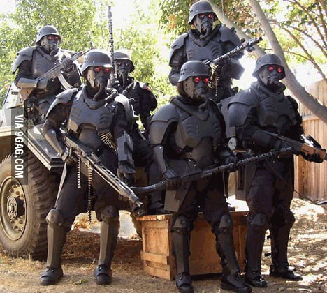 Jin-roh cosplay - 9GAG