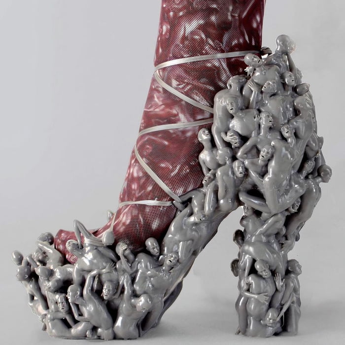 The foot of Slaanesh - 9GAG