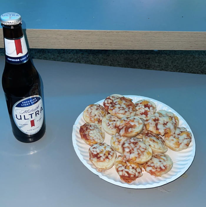 Wife left for the night, so we feast. - 9GAG