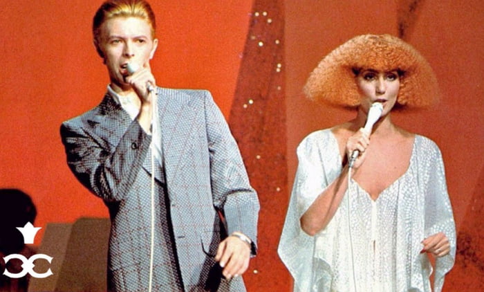 Bowie and Cher 1975 singing Young Americans - 9GAG