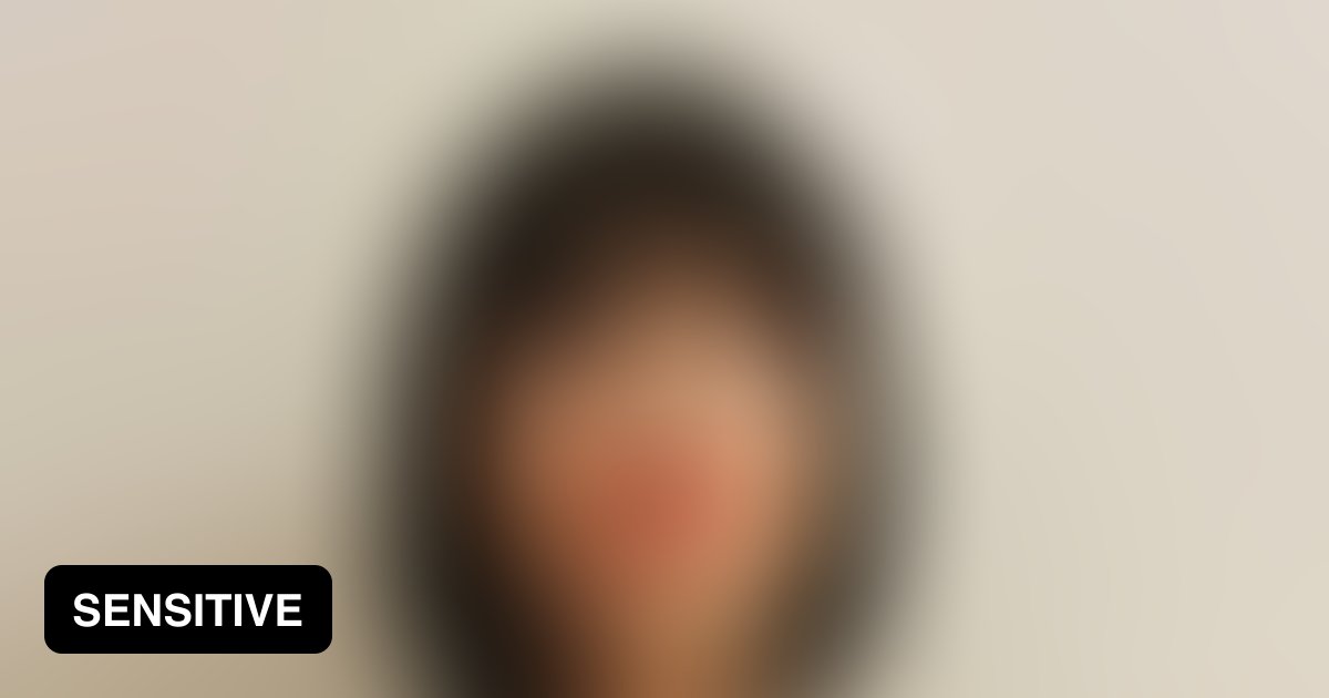 Lisa Bukawski - 9GAG