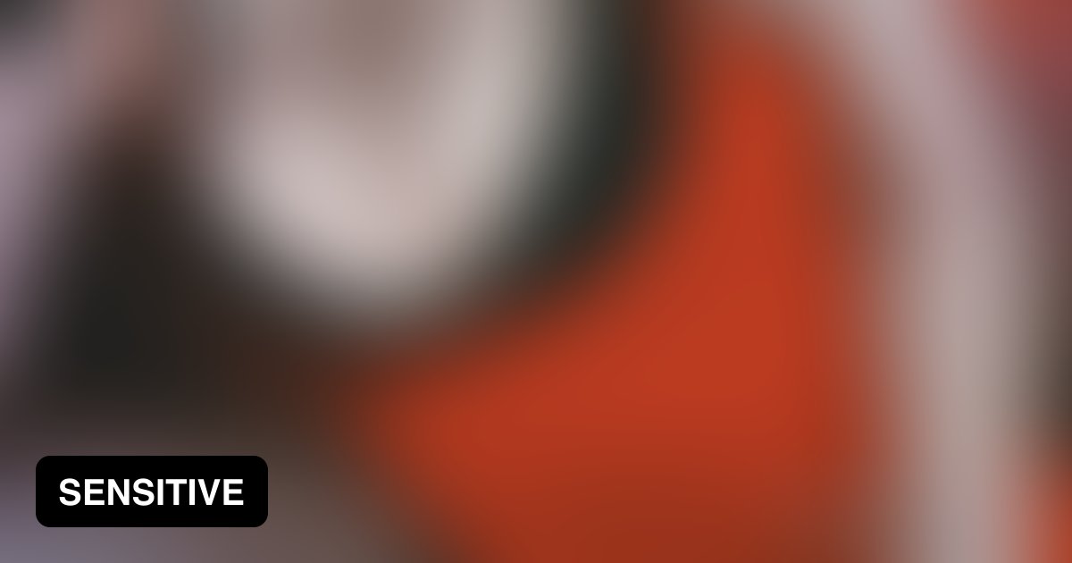 Ada wong by Mad Roxy - 9GAG