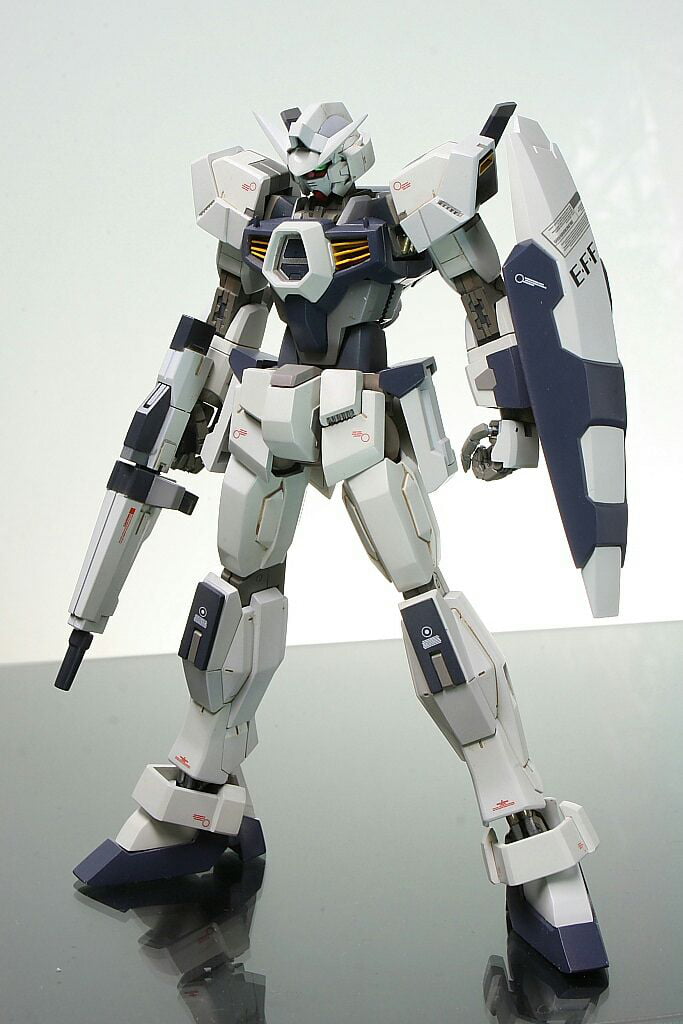 Gundam AGE-1 Normal custom painted to resemble the Full Armor Gundam ...