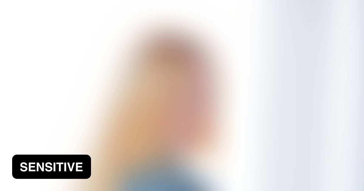 She's hot #15 - 9GAG