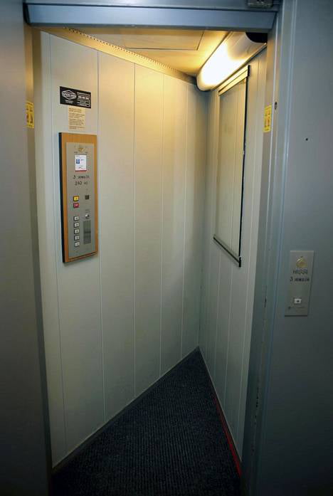 Triangle-shaped elevator - 9GAG