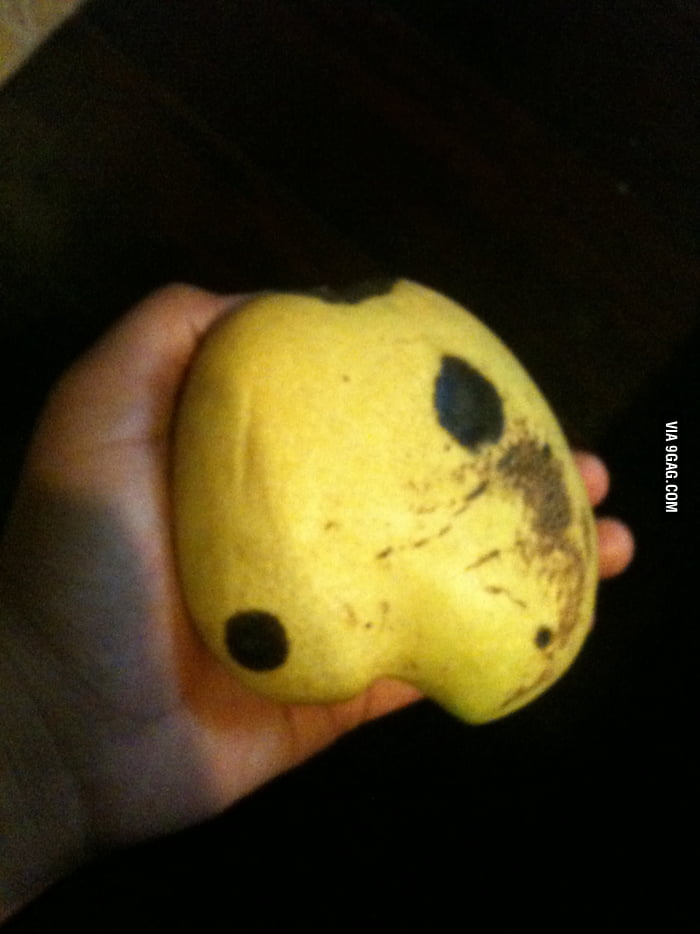 The most weirdest mango ever, an double mango!! - 9GAG