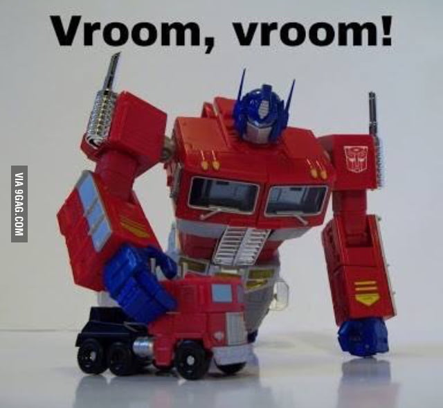 Optimus Prime playing with himself ( ͡° ͜ʖ ͡°) - 9GAG