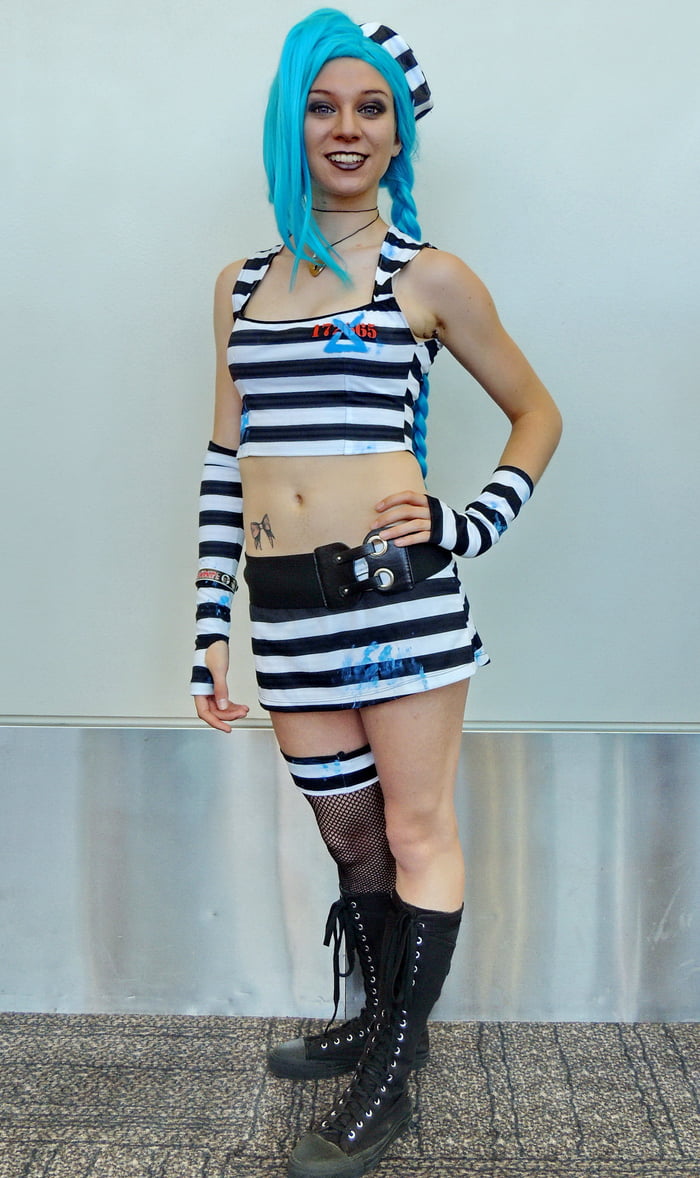 Jailbreak Jinx Cosplay - 9GAG