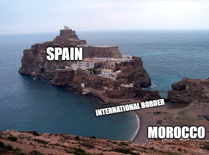 Spain shares the smallest land border in the world, 85 meters of land ...