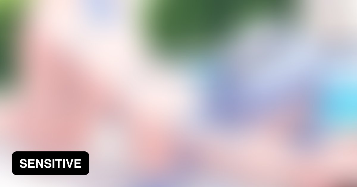 Shenhe by the pool - 9GAG