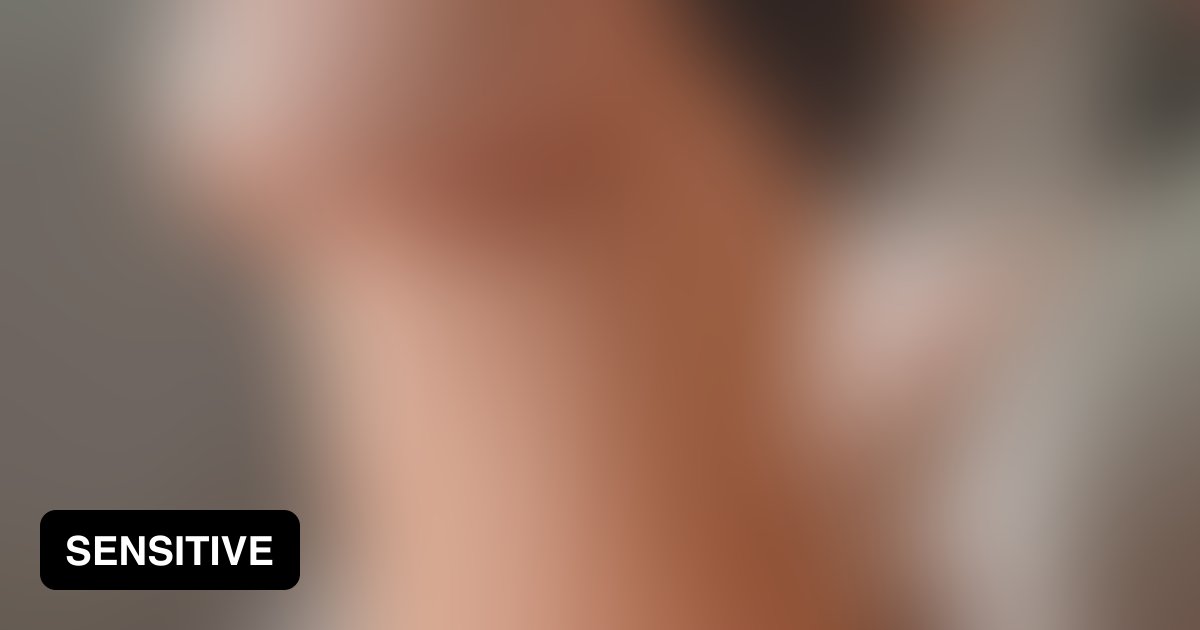 Amazingg Side Titten! - 9GAG