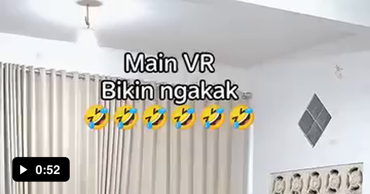 Gak tahu maksudnya apa main VR di perkumpulan agama, ntah apa yang di cari, setan, hantu, di ...