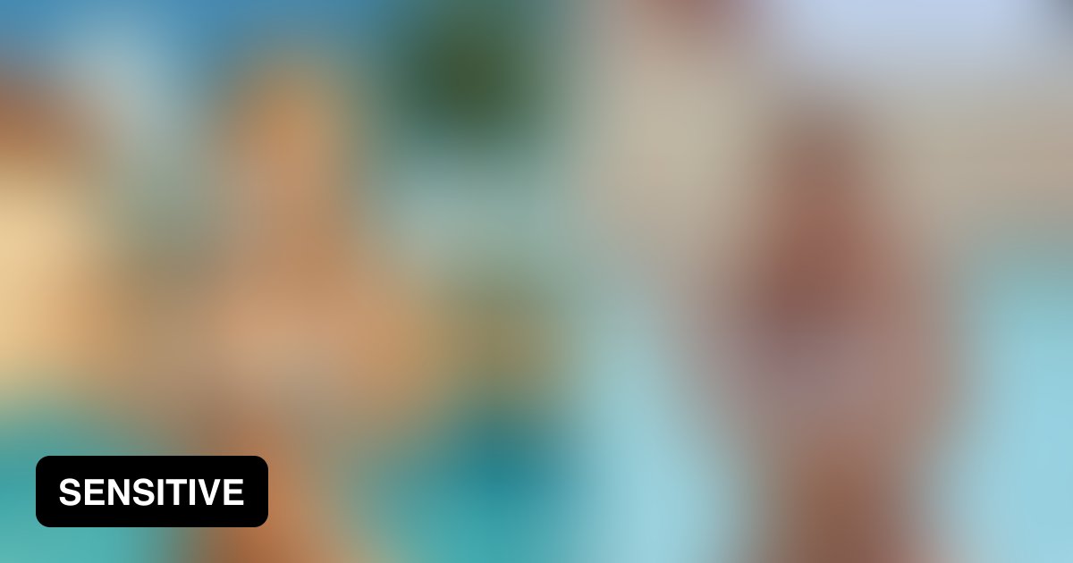 Private Poolside Party - 9GAG