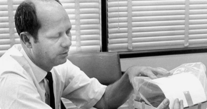 Ed Smylie (1970) - The Engineer Who Saved the Apollo 13 Crew With Duct ...