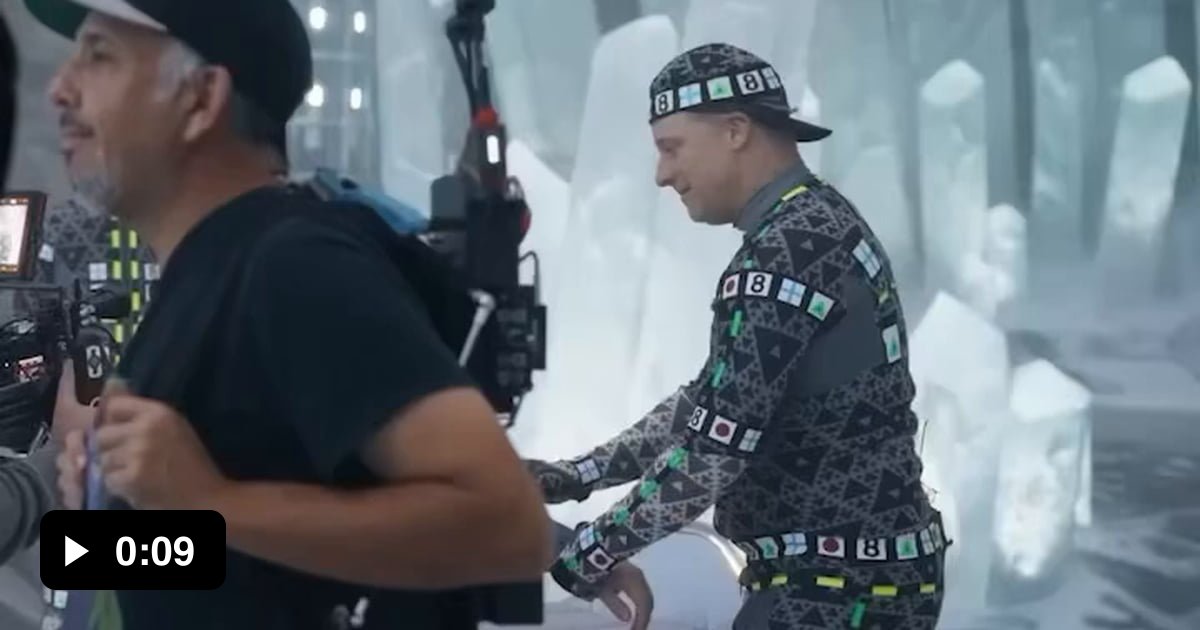 Resident Alien - 9GAG