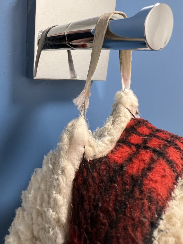 Me too, small jacket hanger, me too - 9GAG