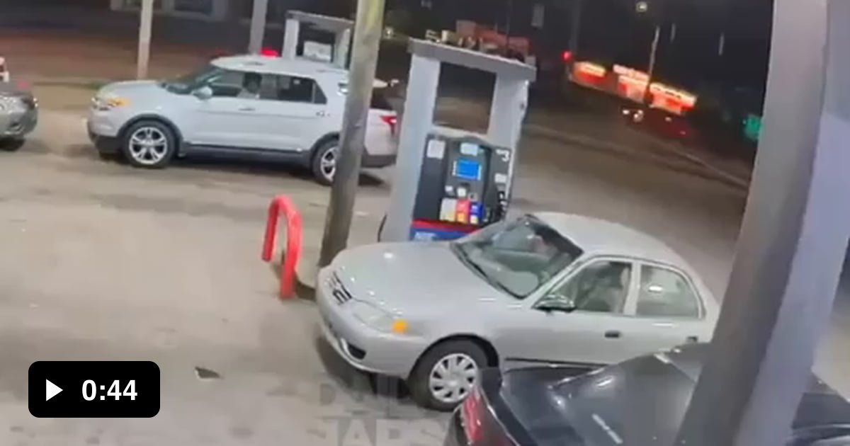 Shooting outside Memphis gas station - 9GAG