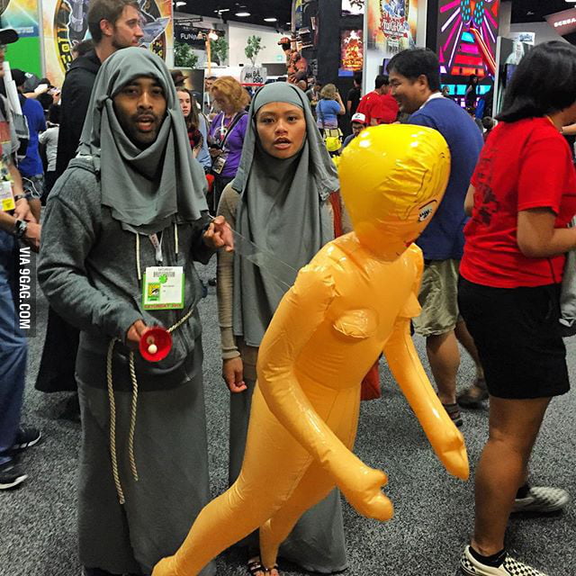 Shame at Comic-Con - 9GAG