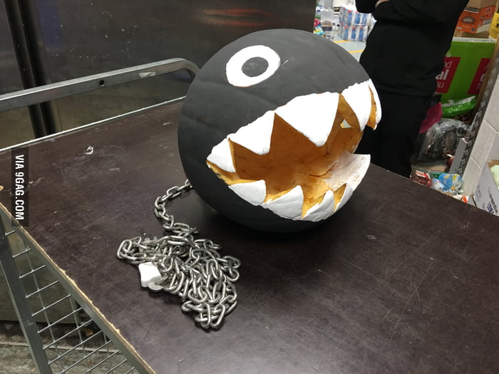 Chain-Chomp Pumpkin carving! - 9GAG