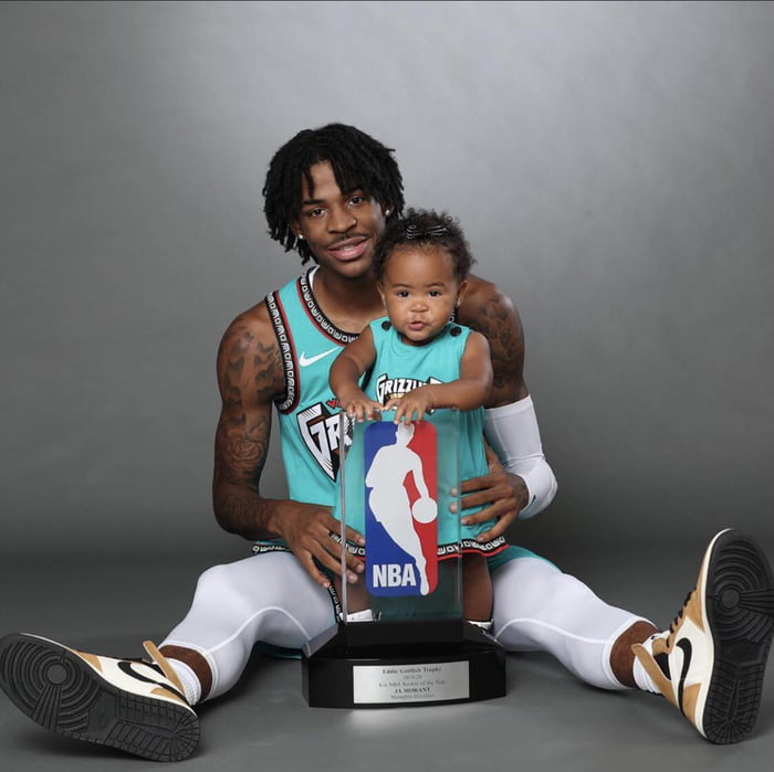 NBA Rookie Of The Year Ja Morant receiving is award today. Wearing ROTY ...