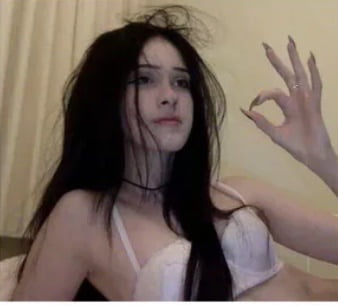 Searched 3 times, any sauce guys? - 9GAG