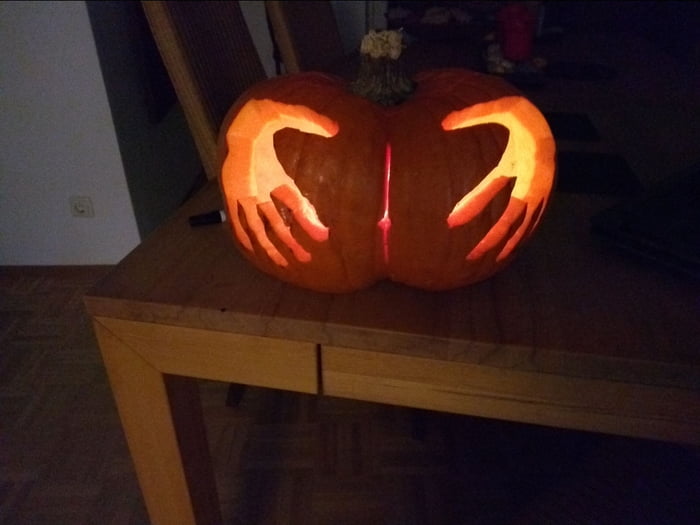 Spread dem pumpkin cheeks - 9GAG