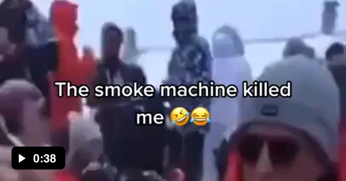 ‘Smoke Machine’ 💨 - 9GAG