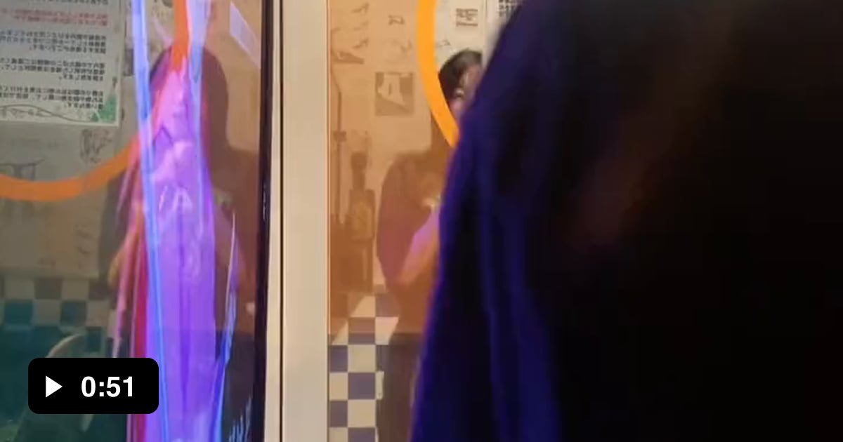 Tidak melulu harus tentang segs - 9GAG