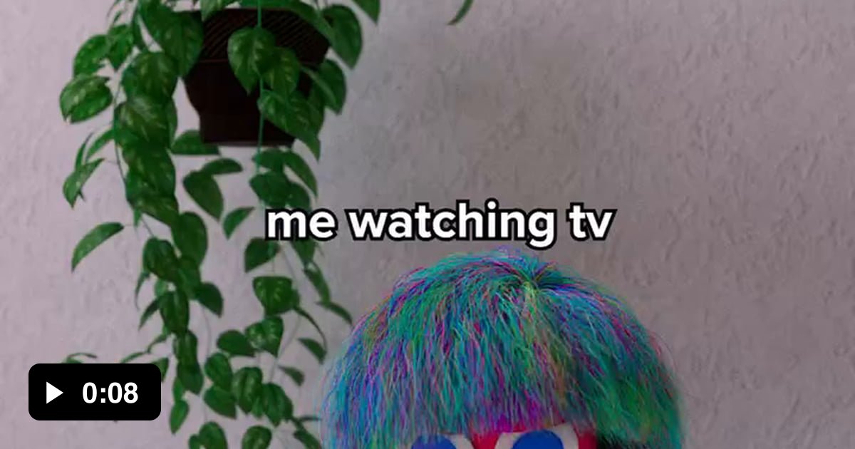 Me Watching TV.................. - 9GAG