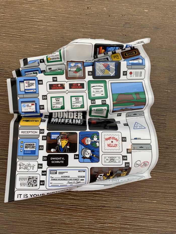 What a great idea to let the stickers sheet loose in the box - 9GAG