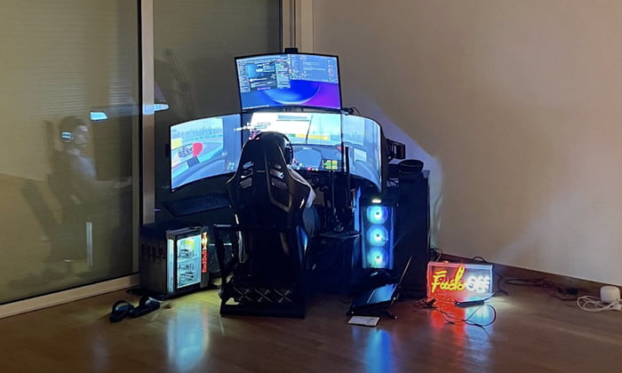 Current Formula 1 World Champion Max Verstappen's home - 9GAG